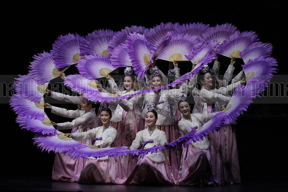 Hoy Tamaulipas - Danza y musica llenaron de tradicion coreana el Teatro ...