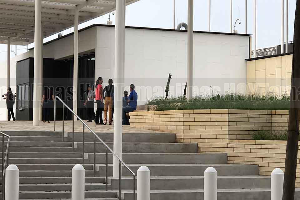 Hoy Tamaulipas - Estrena Consulado de Matamoros edificio niega su ...