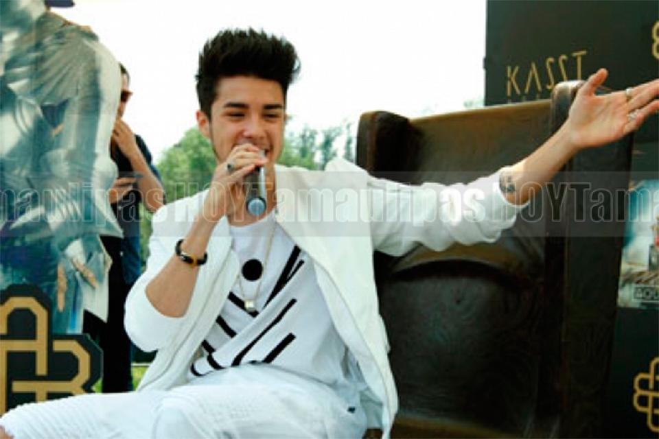 Hoy Tamaulipas - Mario Bautista presenta su album debut Aqui estoy