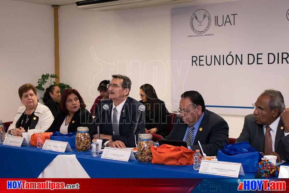 Hoy Tamaulipas - Preside Rector reunion de directores de la UAT en Nuevo Laredo