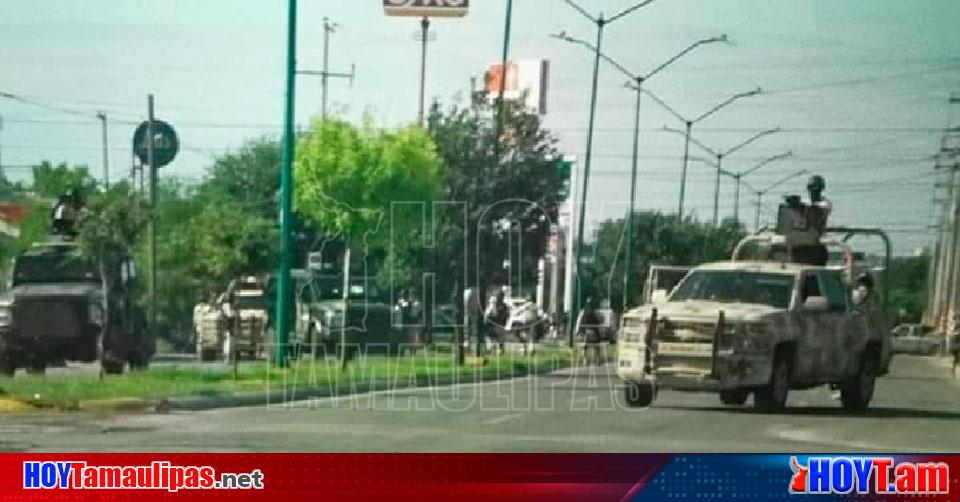 Hoy Tamaulipas - Enfrentamientos desatan balaceras y bloqueos en Nuevo Laredo