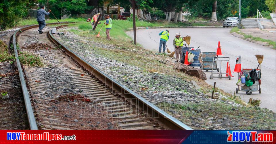 Hoy Tamaulipas - Tamaulipas Despliegan cuadrillas de Parques y Jardines por todo Ciudad Madero