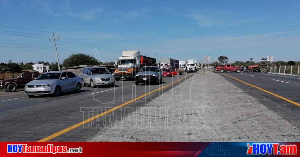 Hoy Tamaulipas - Tamaulipas Tras casi 30 horas liberan la carretera Tampico-Mante en Altamira