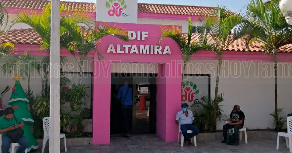 Hoy Tamaulipas - DIF Altamira En plena nochebuena encontraron a ninios ...