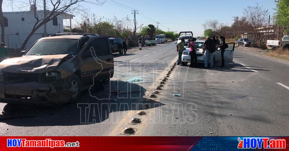 Hoy Tamaulipas - Choque en Reynosa Choque en carretera La Riberenia deja dos lesionados