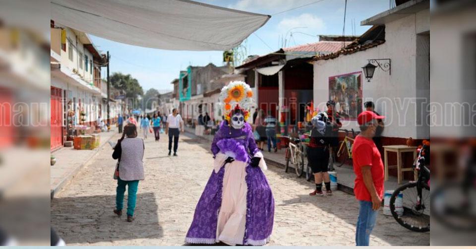 Hoy Tamaulipas - Morelia Inauguran la Feria de la Catrina en Capula ...