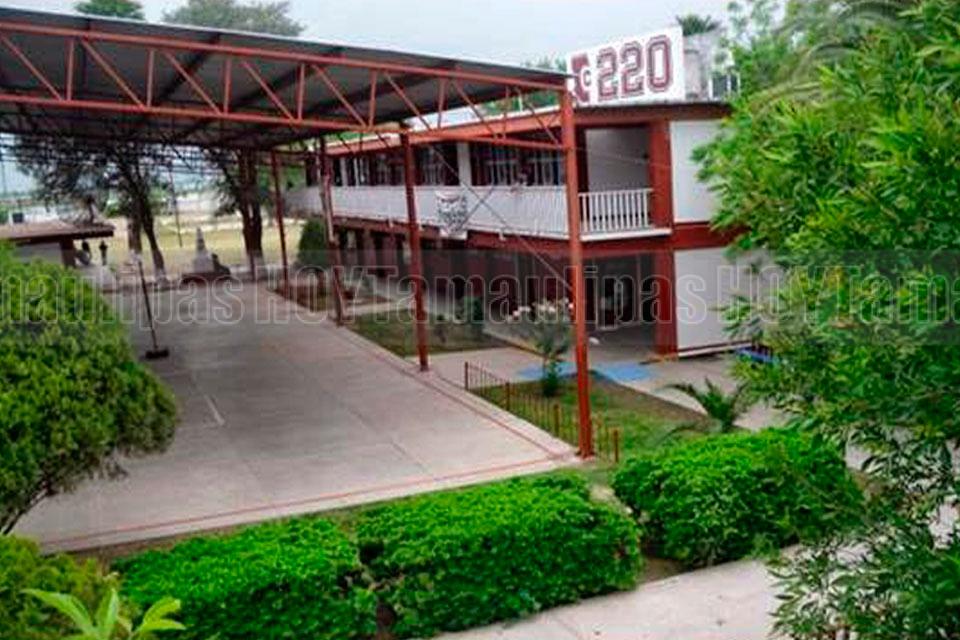 Hoy Tamaulipas - Destacan alumnos de CBTis 220 de Tamaulipas