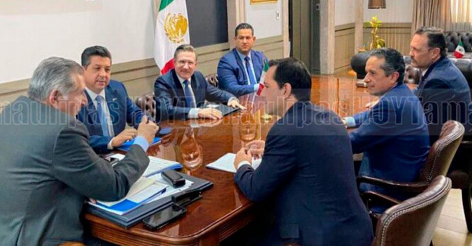 Hoy Tamaulipas - Mexico Se reunen gobernadores con el titular de la Segob