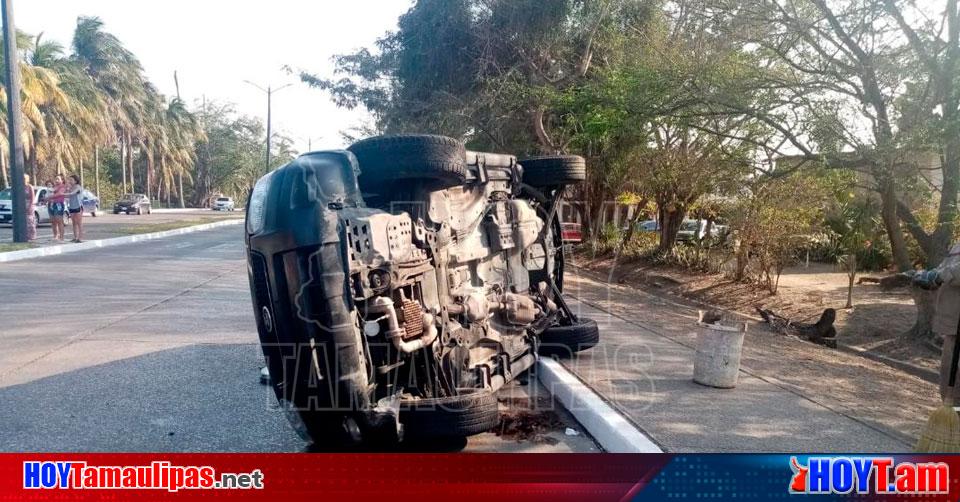Hoy Tamaulipas - Choque en Tamaulipas Choque con volcadura en Tampico dejo un lesionado y ...