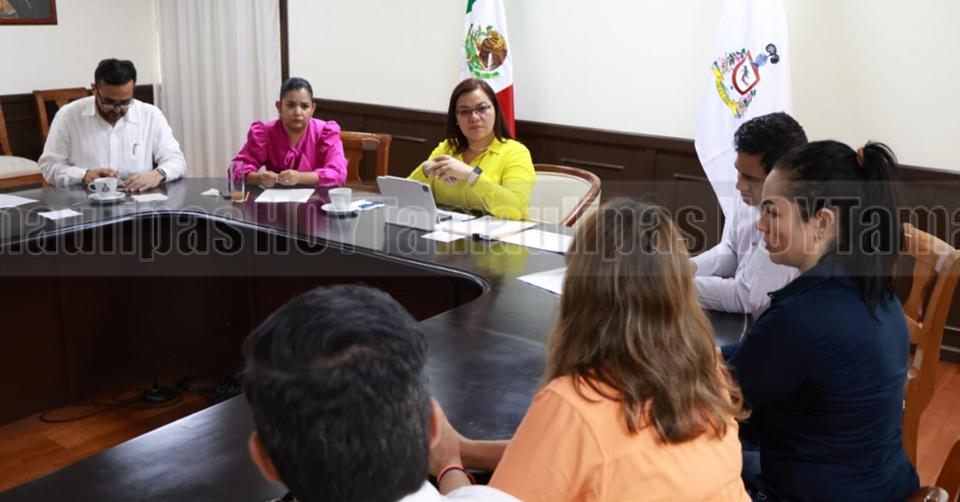 Hoy Tamaulipas - Trabajadores de gobierno de Colima Dara Gobierno del ...