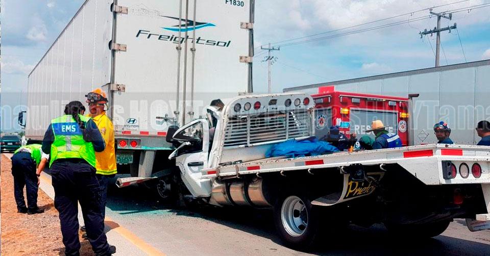 Hoy Tamaulipas - Muerto en Tamaulipas Muere prensado al chocar contra ...