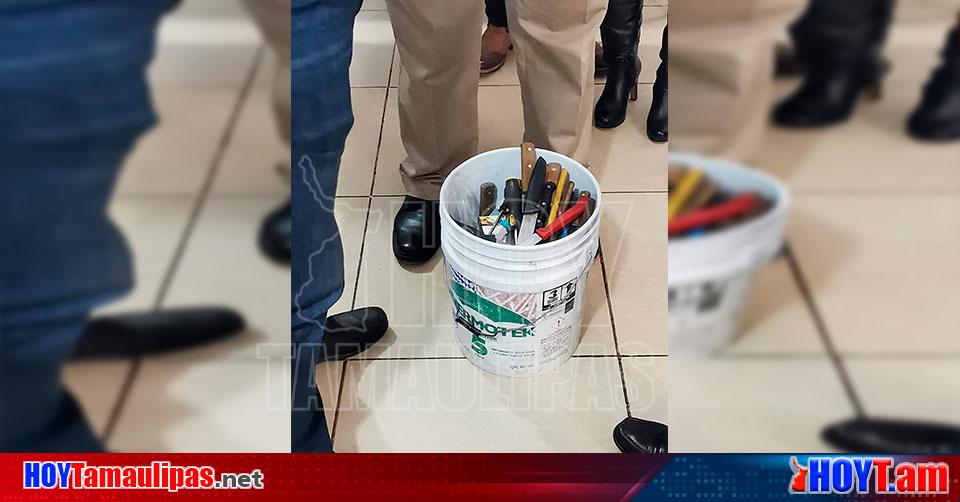 Hoy Tamaulipas - Tamaulipas Decomisan armas blancas a migrantes en Reynosa Hoy Tamaulipas - Tamaulipas Decomisan armas blancas a migrantes en Reynosa