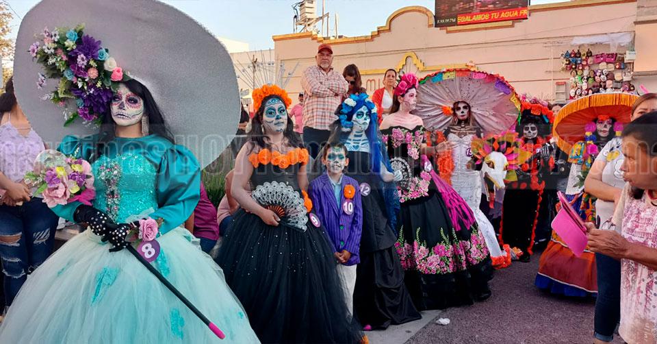 Hoy Tamaulipas - Tamaulipas Realizan desfile y concurso de catrinas en Reynosa