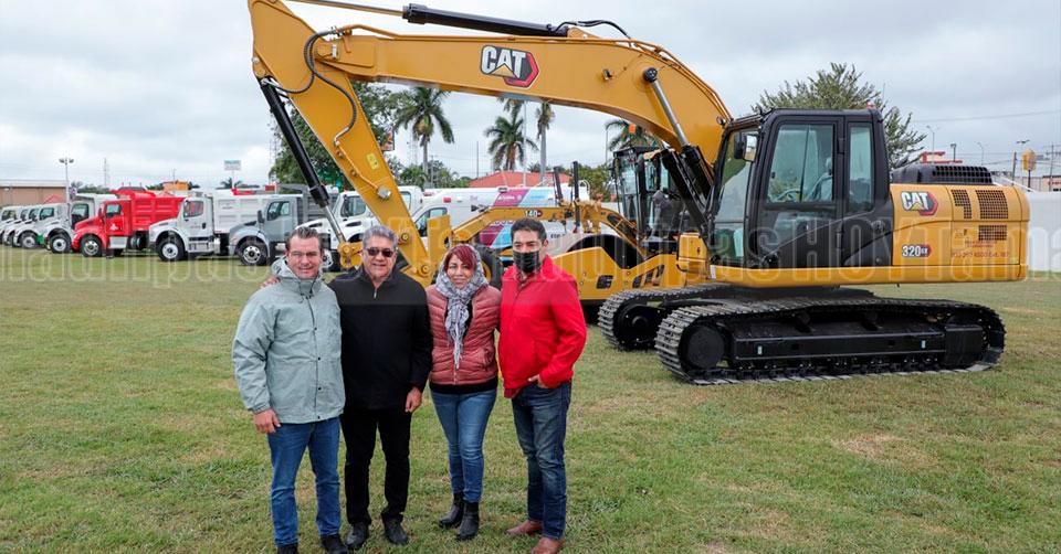 Hoy Tamaulipas - Tamaulipas Garantizan entrega de camiones de volteo en ...