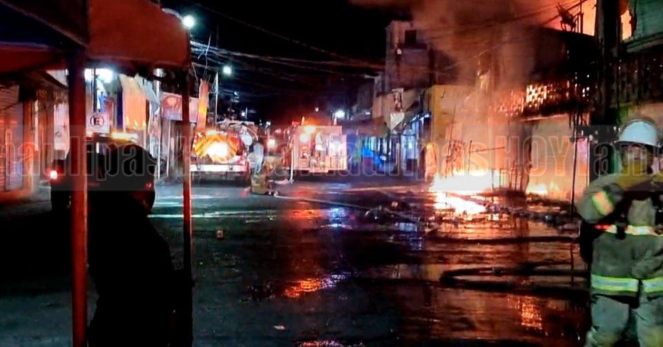 Hoy Tamaulipas - Morelos Se incendia el mercado de Cuautla Morelos no hay victimas