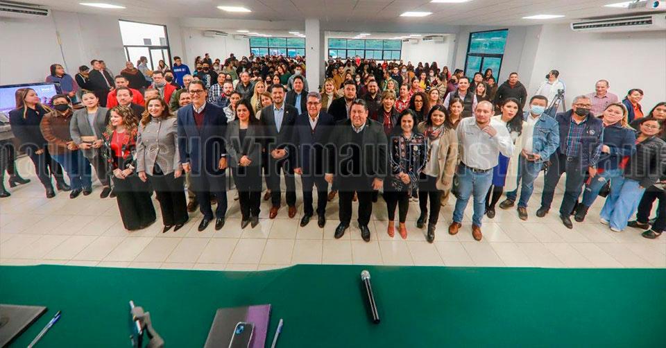 Hoy Tamaulipas - Tamaulipas Capacitan a estudiantes de la UT Altamira ...