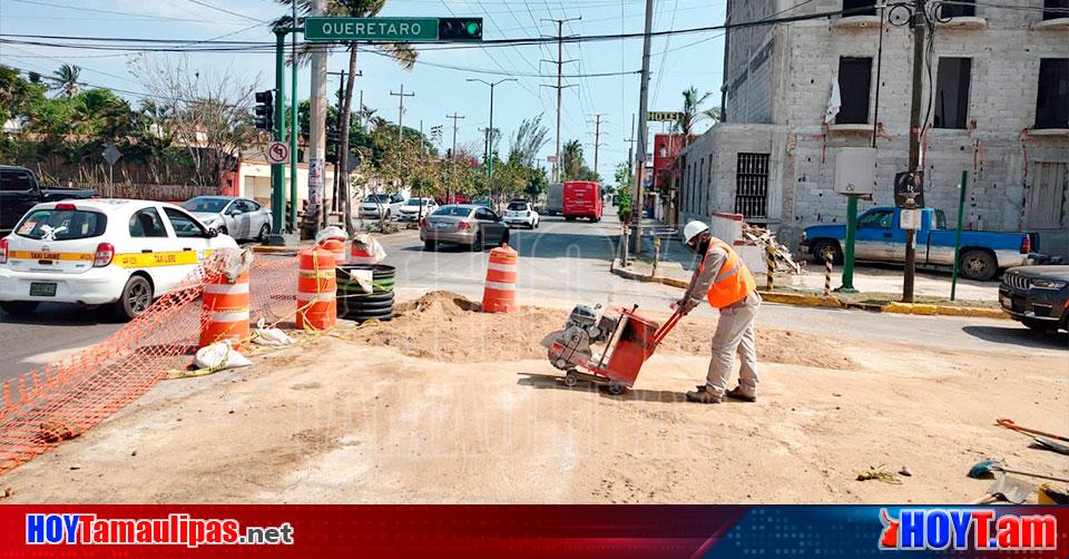 Hoy Tamaulipas - Tamaulipas Agiliza COMAPA Sur trabajos de pavimentacion de calles