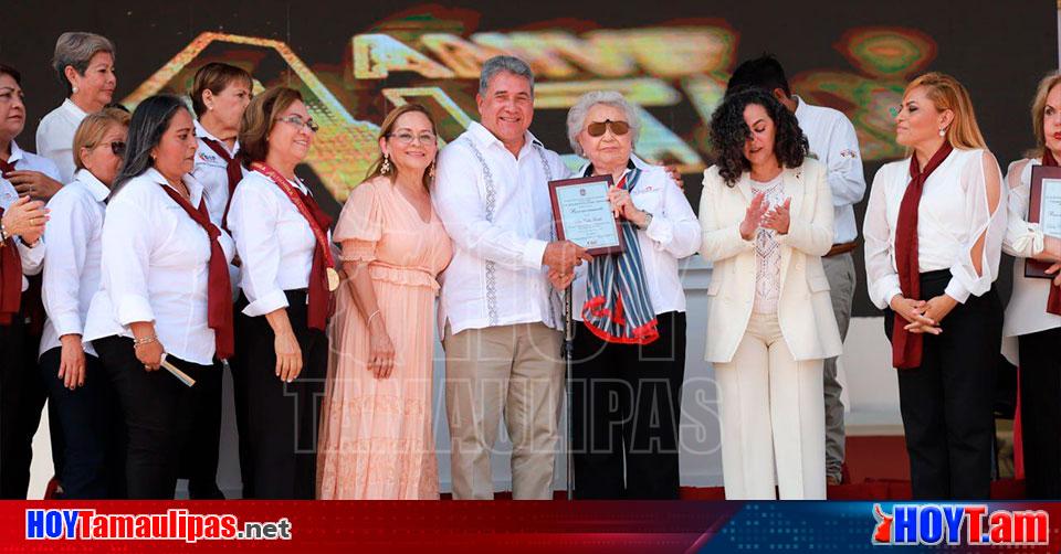 Hoy Tamaulipas - Tamaulipas Entrega cabildo de Altamira la presea Â“Jose De EscandonÂ” a ...