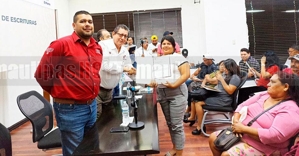 Hoy Tamaulipas - Tamaulipas Entregan escrituras que dan certeza ...