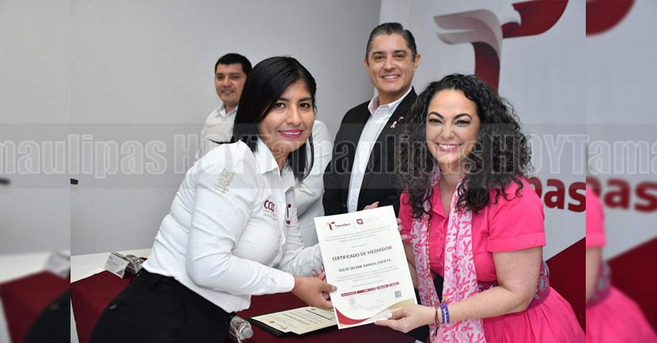 Hoy Tamaulipas - Tamaulipas Personal del Centro de Conciliacion Laboral de Victoria se certifica ...