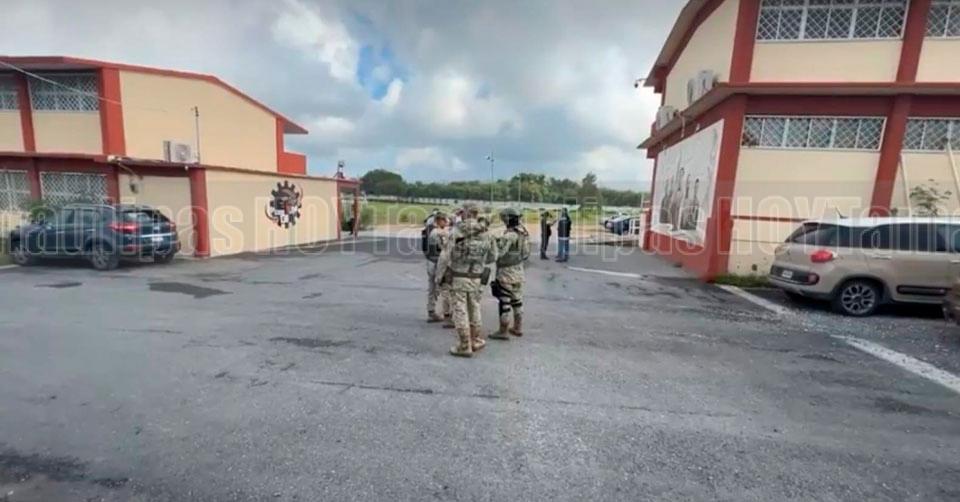 Hoy Tamaulipas - Tamaulipas Llamada de broma alerto sobre bomba en el Cetis 131 de Reynosa