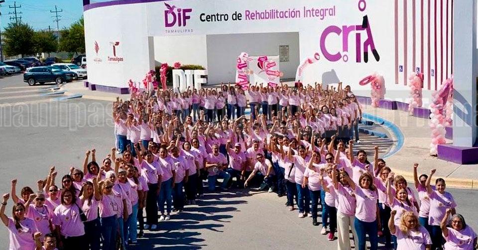 Hoy Tamaulipas - Tamaulipas Se unen en un lazo rosa humano por el mes ...