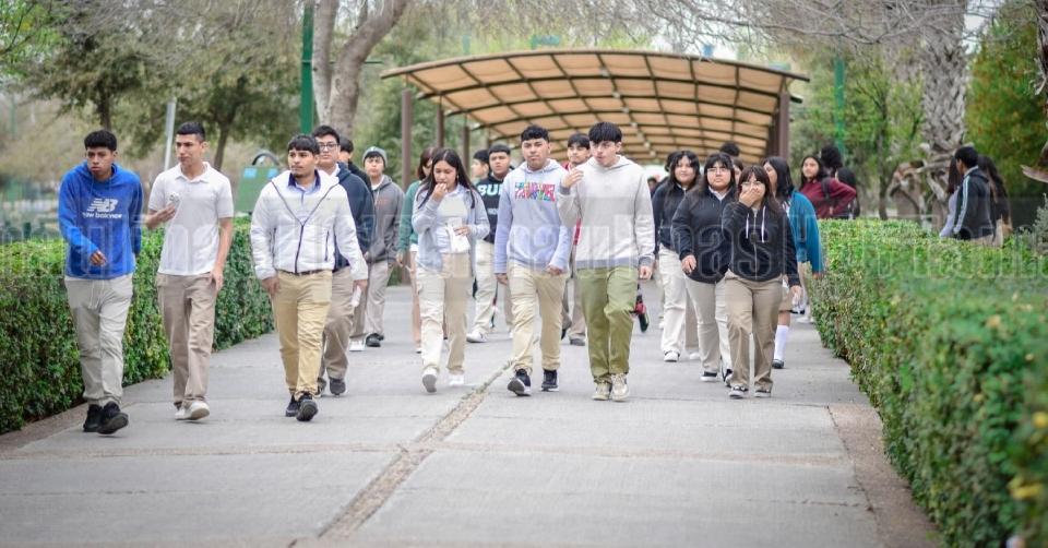 Hoy Tamaulipas - Promueve UTNL su oferta educativa a estudiantes de ...