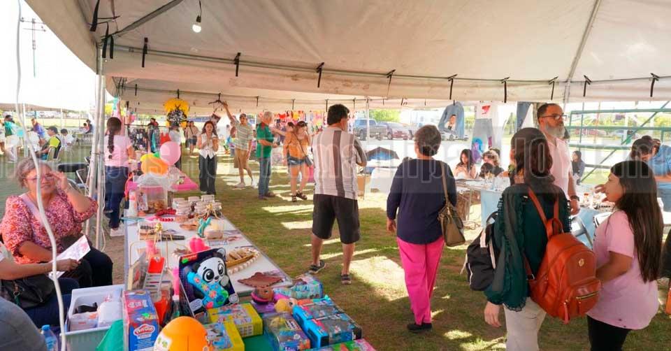Hoy Tamaulipas - Tamaulipas Con gran exito se realiza el Bazar del Dia ...
