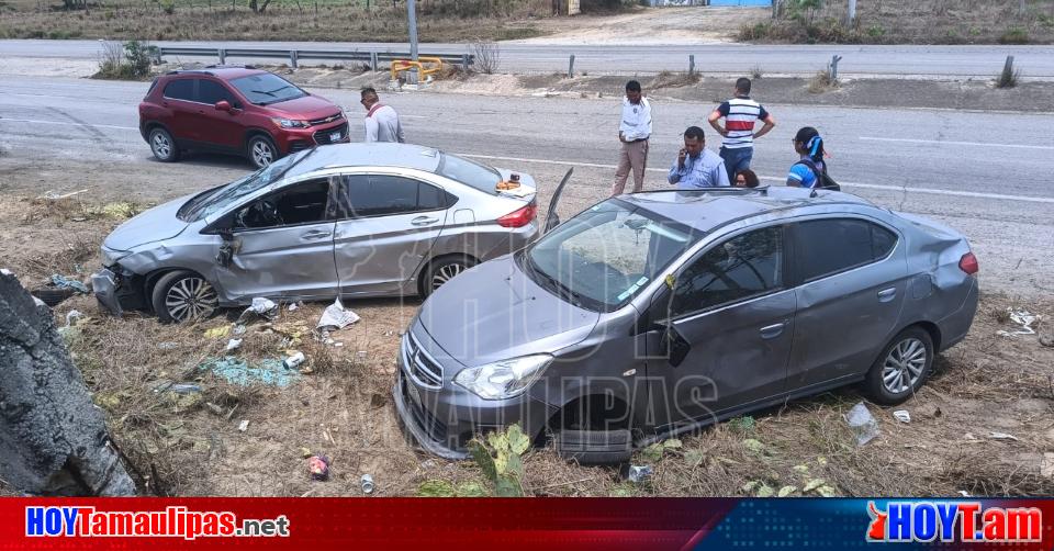 Hoy Tamaulipas - Se registra aparatoso choque con volcadura en el Corredor Urbano de Altamira