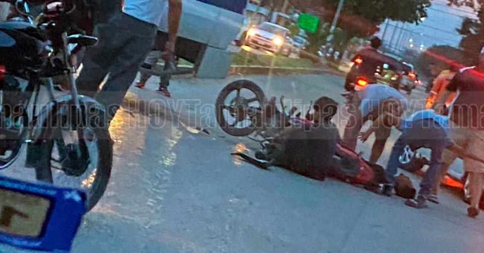 Hoy Tamaulipas - Accidentes en Tamaulipas Jovencitos en moto resultaron ...