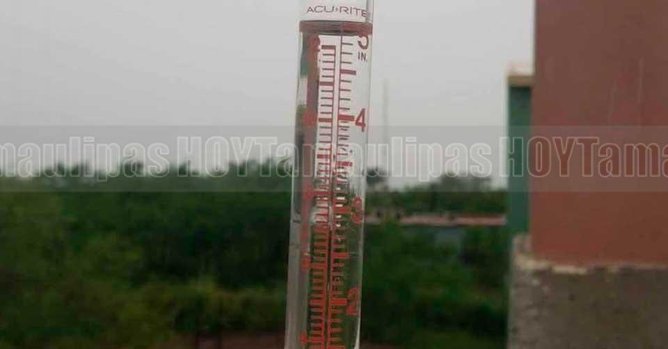 Hoy Tamaulipas - Tamaulipas Lluvias en la region casi saturan pluviometros en Valle Hermoso