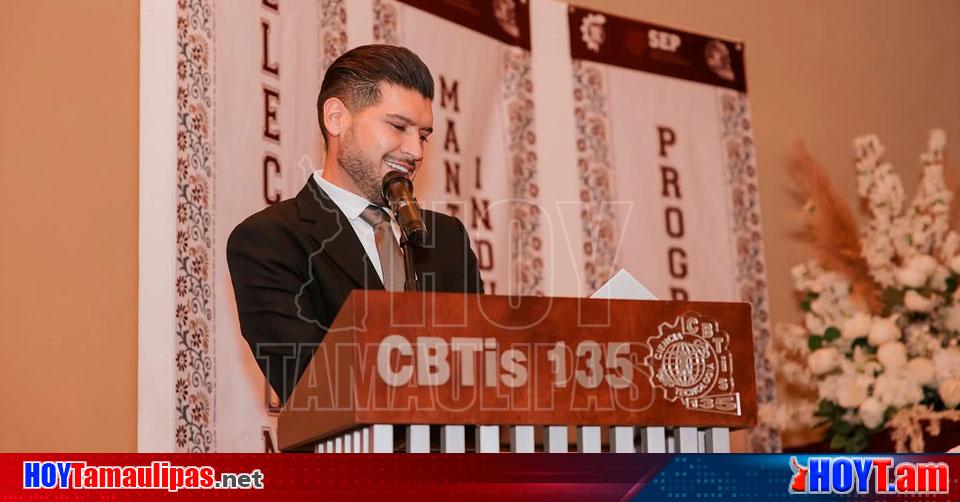 Hoy Tamaulipas - Tamaulipas Apadrina Beto Granados a los alumnos del CBTis 135 en sus dos turnos