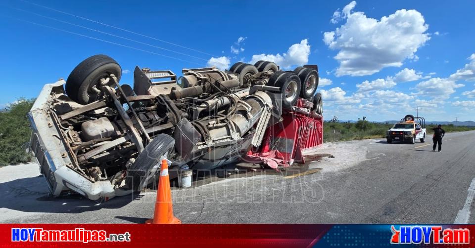 Hoy Tamaulipas - Volcadura de trailer con material de construccion deja un lesionado en Tula