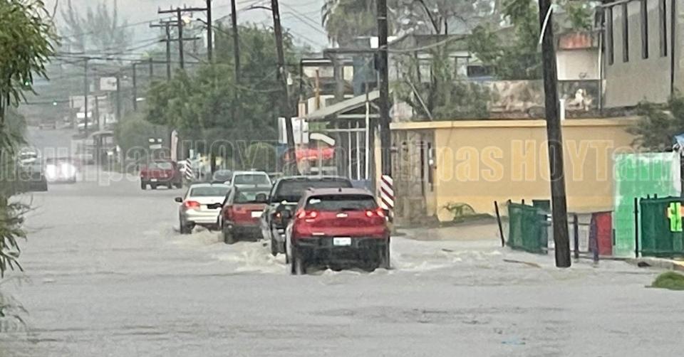 Hoy Tamaulipas - Tormenta deja fuerte acumulacion de lluvia en San Fernando