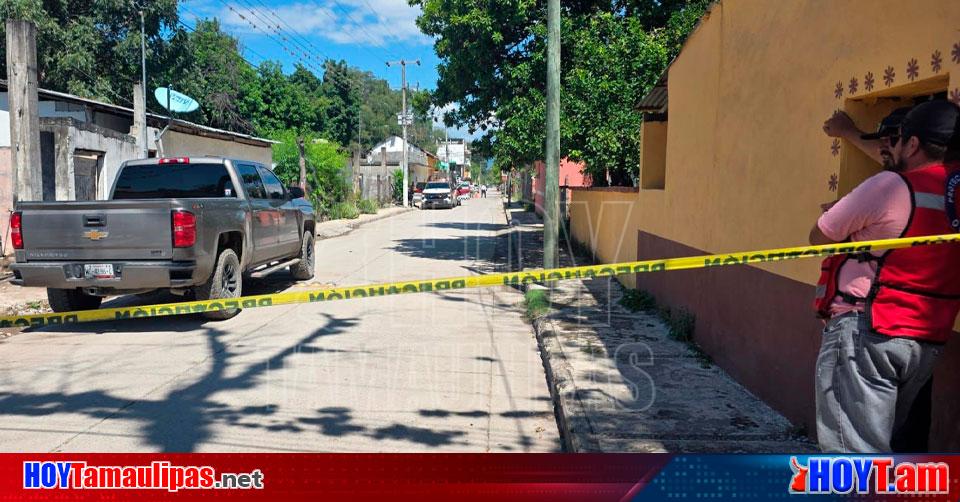 Hoy Tamaulipas - Tamaulipas Agreden a machetazos a guardias estatales en Ocampo agresor fue abatido