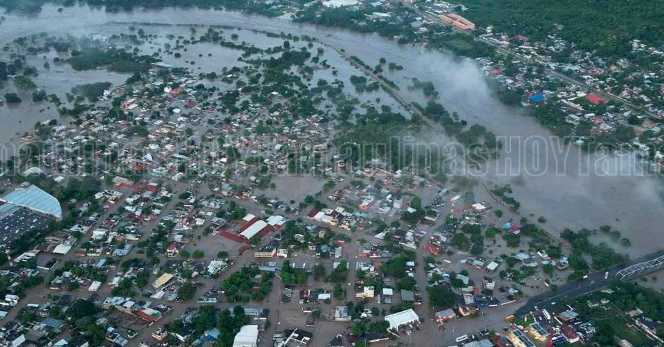 Hoy Tamaulipas - Poza Rica se ahoga el rio Cazones arrasa con todo a su ...