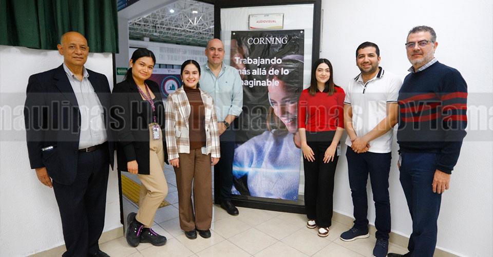 Hoy Tamaulipas - Tamaulipas Recluta Corning a egresados y alumnos de la ...