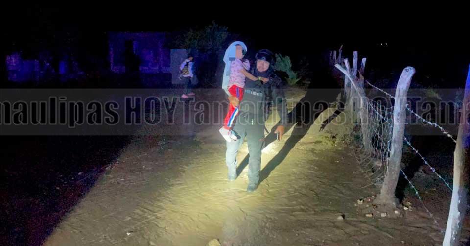 Hoy Tamaulipas - Tamaulipas Lluvias provocaron inundaciones en ejido de ...