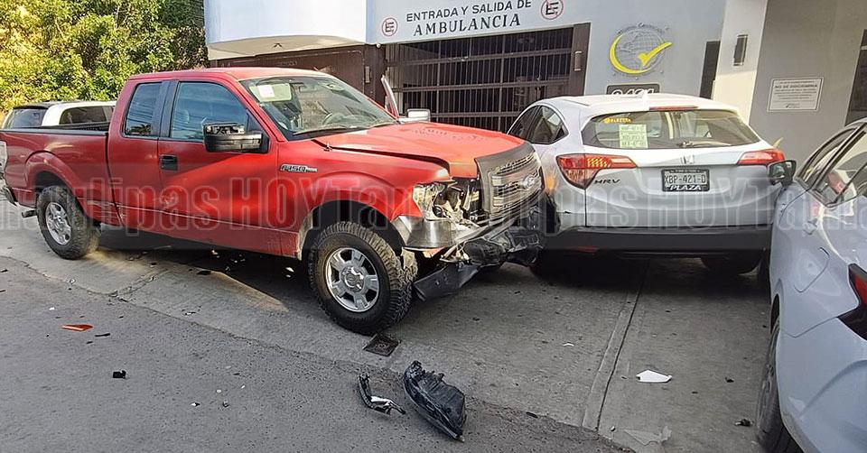 Hoy Tamaulipas - Accidente en Tamaulipas Se pasa alto y provoca ...