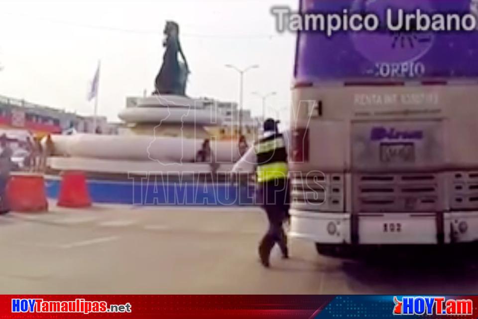 Hoy Tamaulipas Transito Le Da Una Leccion A Turista En La Playa Miramar