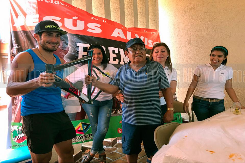 Hoy Tamaulipas - Gana victorense justa ciclista denominada Jesus Alvizo