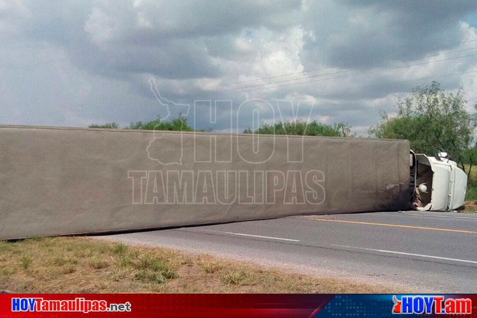 Hoy Tamaulipas - Volcadura de trailer cierra carretera San Fernando-Reynosa Hoy Tamaulipas - Volcadura de trailer cierra carretera San Fernando-Reynosa