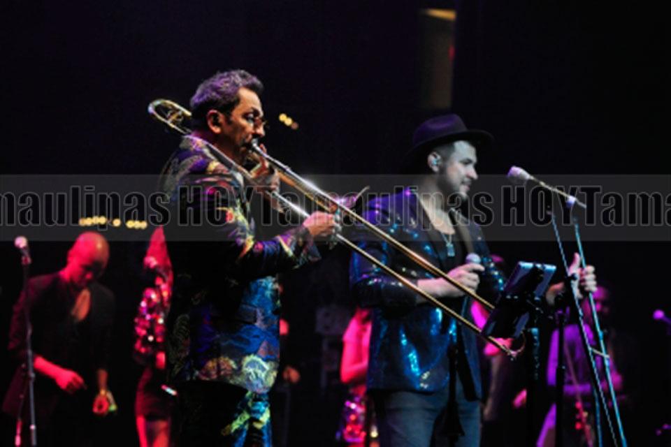 Hoy Tamaulipas - Alberto Barros rinde tributo a la salsa colombiana