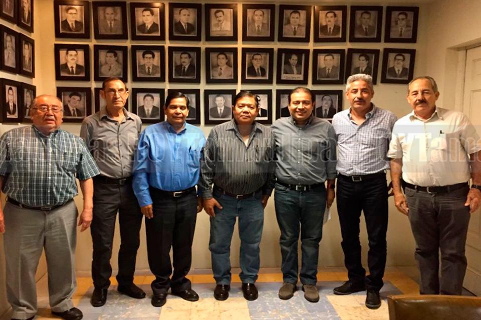 Hoy Tamaulipas - Reeligen a Julio Cesar Portales Martinez en la CANACO ...