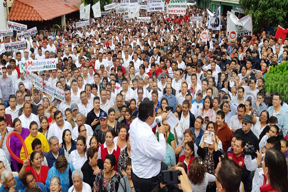 Hoy Tamaulipas - Se registro Julio Barrientos para la alcaldia de Madero