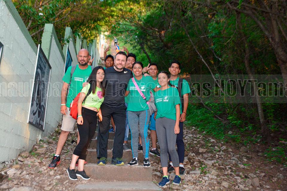 Hoy Tamaulipas - Activa Mario Arizpe a jovenes victorenses