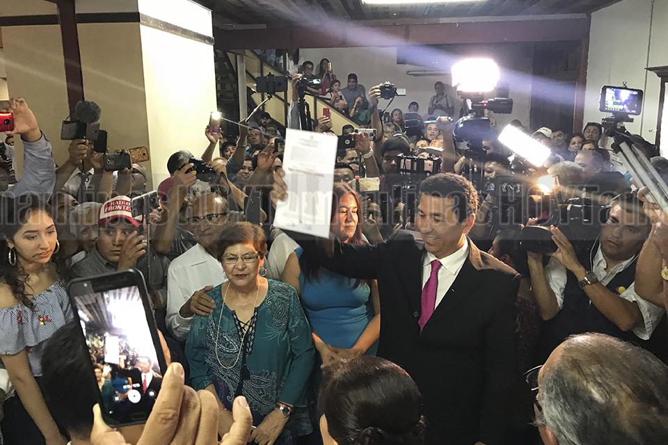 Hoy Tamaulipas - Ya es Mario Alberto Lopez presidente electo de Matamoros