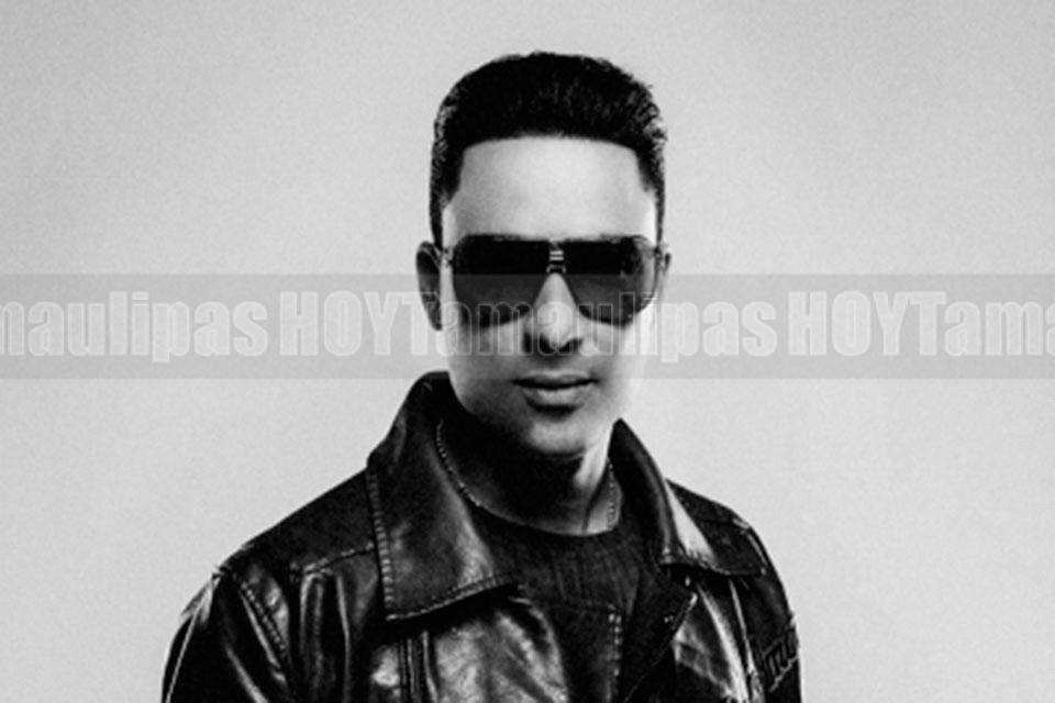 Hoy Tamaulipas - Cantante Rey Chavez presenta sencillo Dime por que