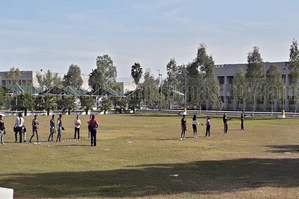 Hoy Tamaulipas - Viajaran alumnos de la UT Matamoros a Saltillo