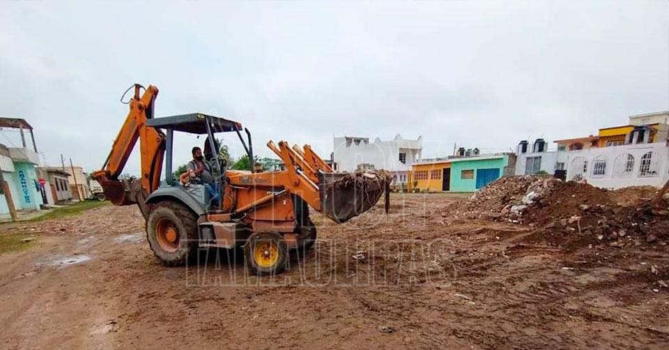 Hoy Tamaulipas - Tamaulipas En Ciudad Madero Cuadrillas municipales realizan jornada de limpieza ...